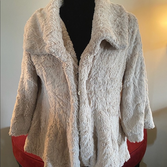 Jackets & Coats | Fluffy Pendulum Jacket | Poshmark